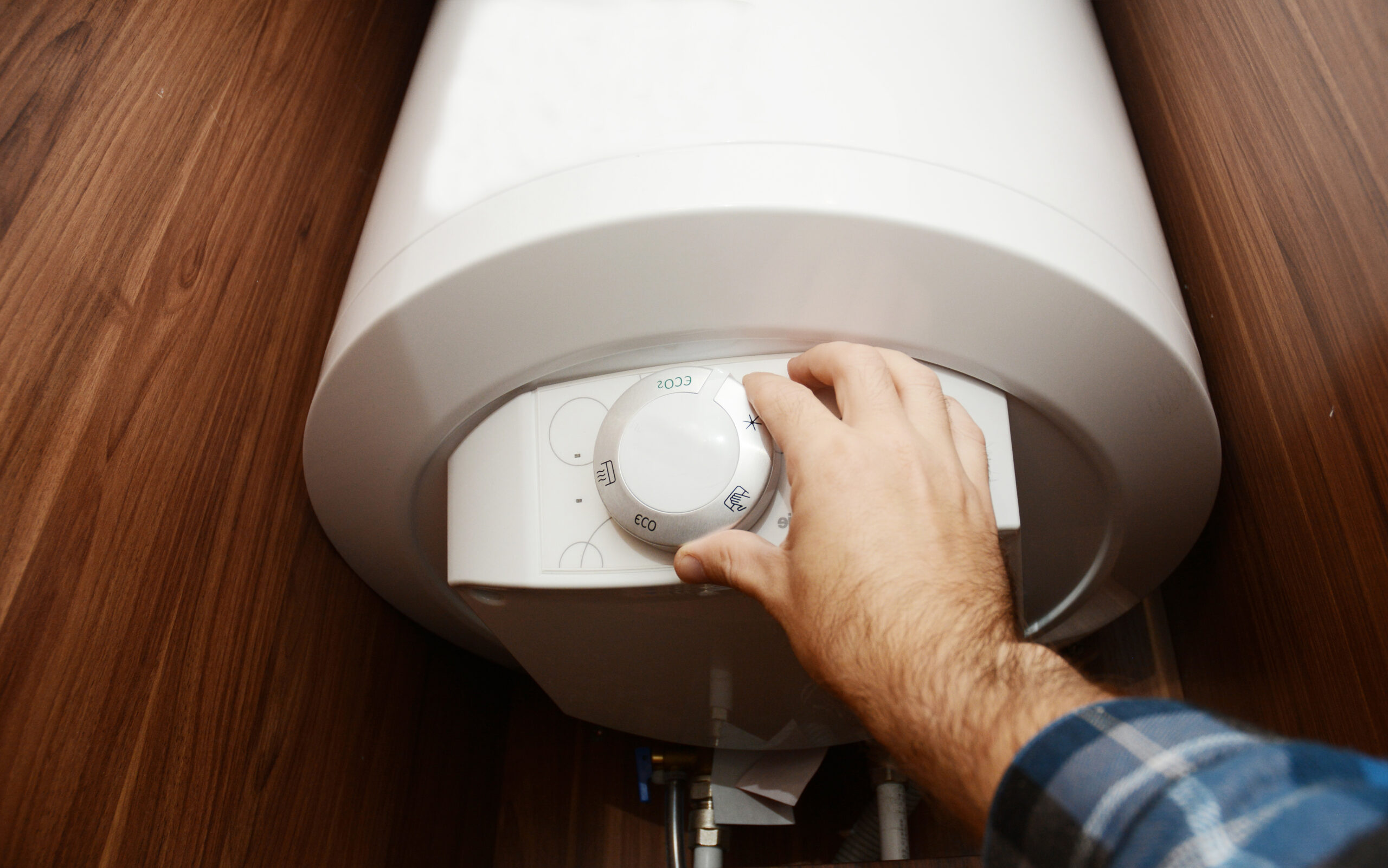 Tankless Water Heaters Explained: Efficiency, Cost, and Benefits ...